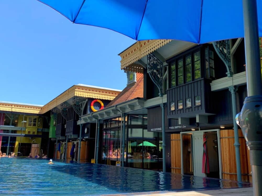 Outdoor Pools and Lidos | Attractions Near Me