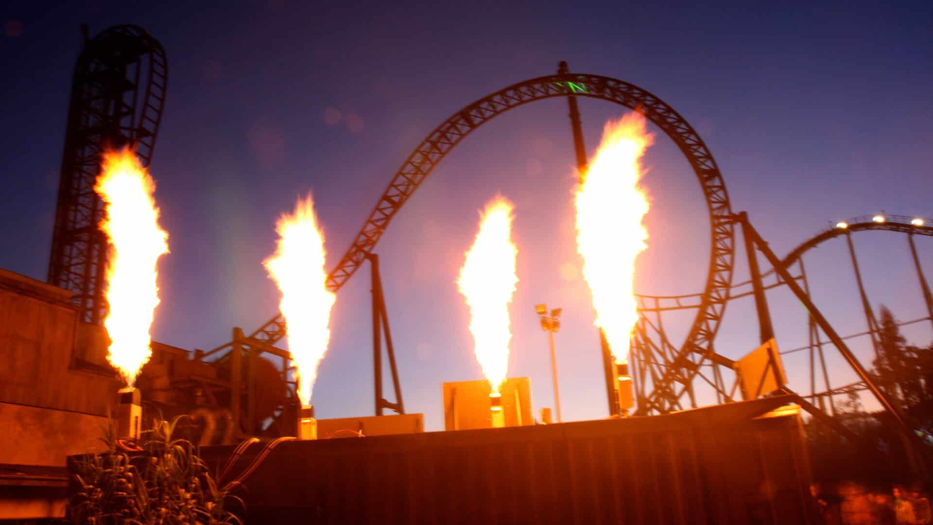 Halloween Events At UK Theme Parks Attractions Near Me halloween-events-at-uk-theme-parks-attractions-near-me