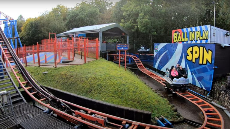 Spinball Whizzer | Attractions Near Me