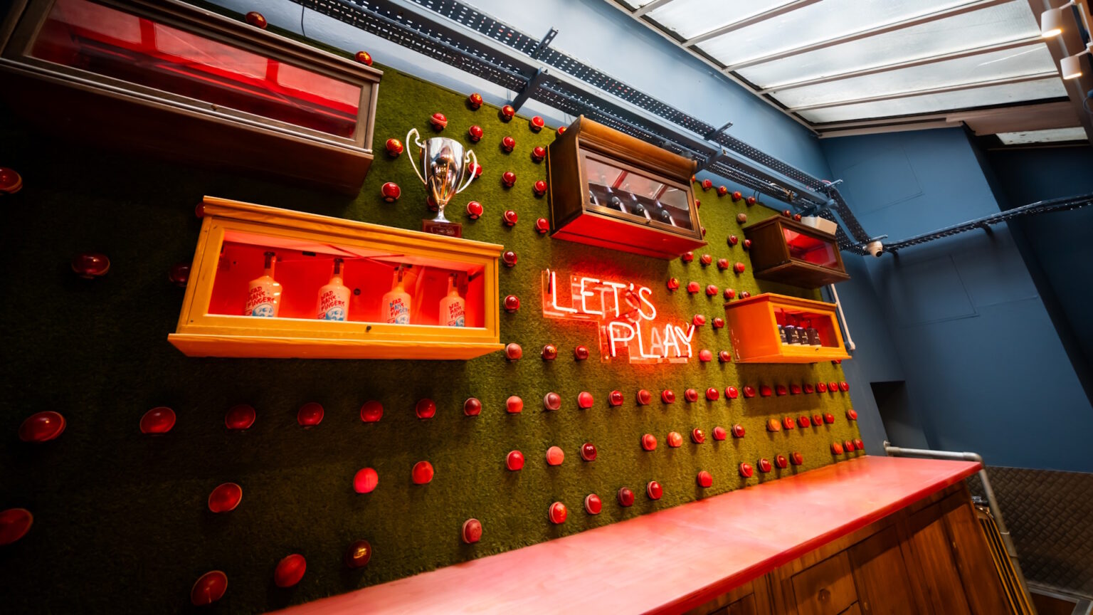 Sixes Social Cricket London Bridge | Attractions Near Me