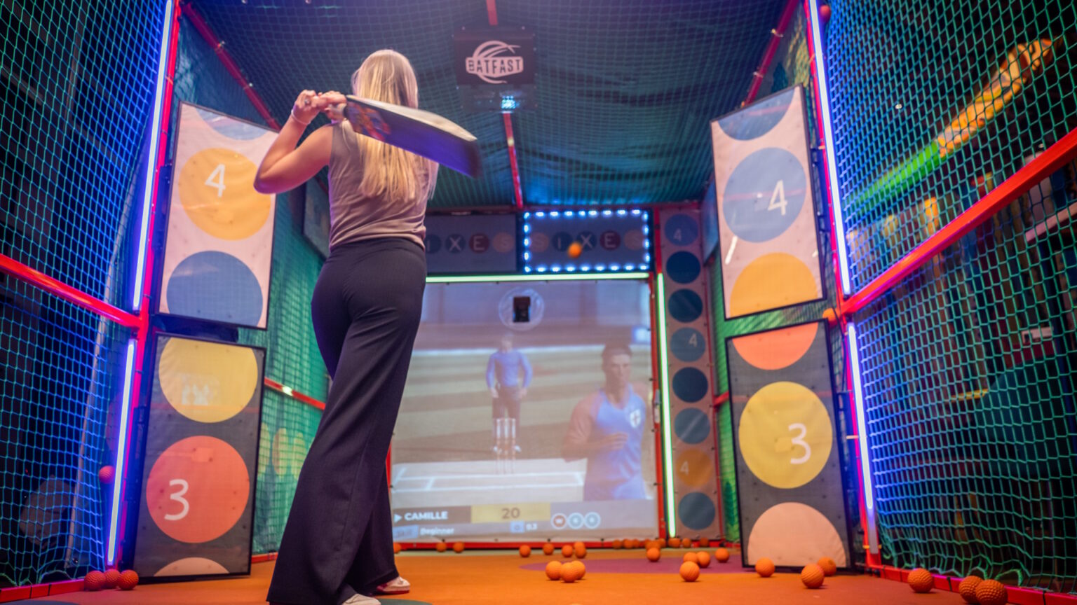 Sixes Social Cricket London Bridge | Attractions Near Me